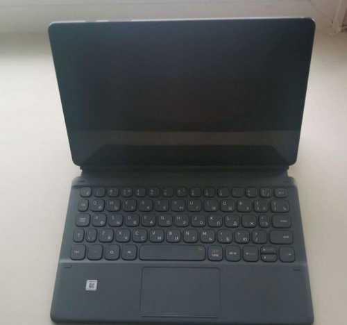 Galaxy tab s6 4g + keyboard cover