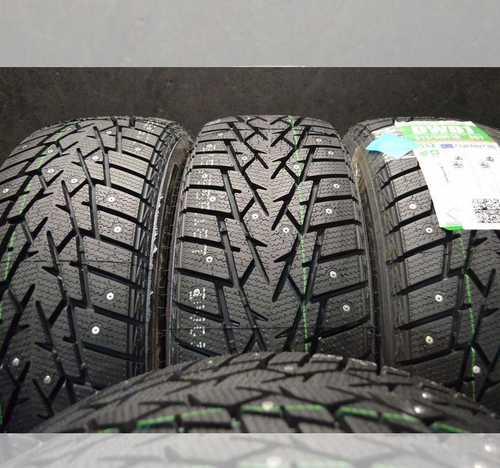 DoubleStar DW01 215/55 R18 95T