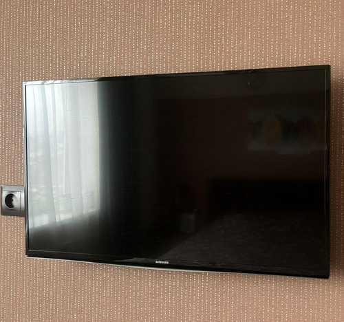 Телевизор samsung SMART tv 32