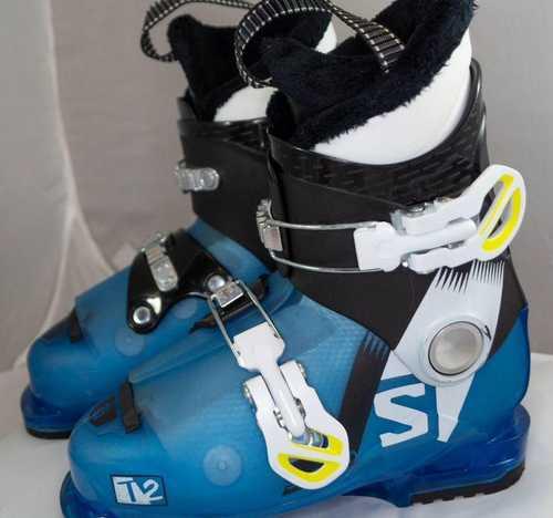 Детские горнолыжные ботинки salomon t2 19р-р