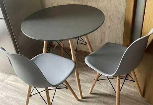 Кухонный стол и стулья комплект стол 80 см+3 стула