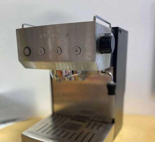 Кофеварка рожкового типа Krups XP528030 Неисправна