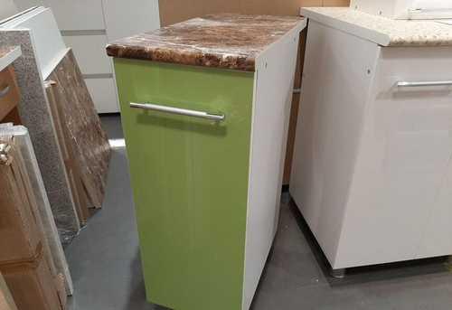 Кухонный стол рабочий на 30 см зеленый глянец