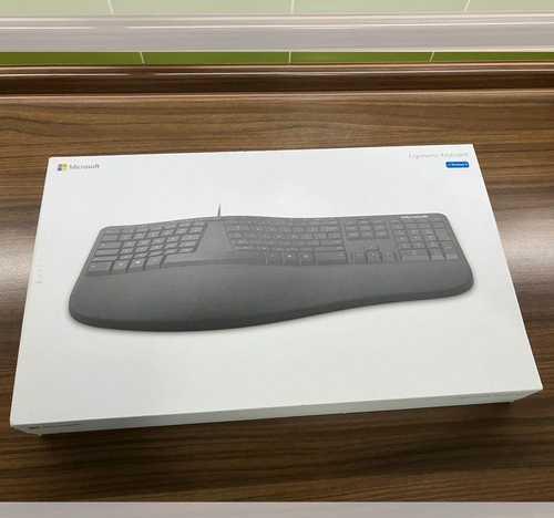 Клавиатура проводная Microsoft Ergonomic Black (LX