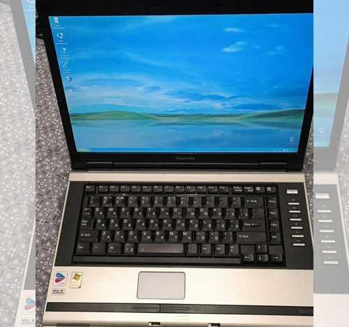 Ноутбук рабочий toshiba satellite M70-376 проц 1 я