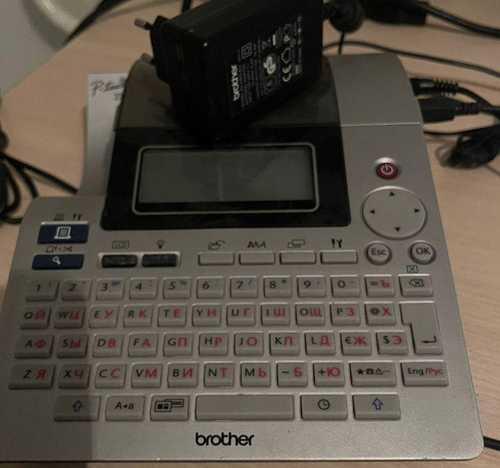 Принтер для этикеток и наклеек brother p-touch 270