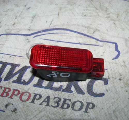Плафон салонный Audi A4 (B8) 2007-2015
