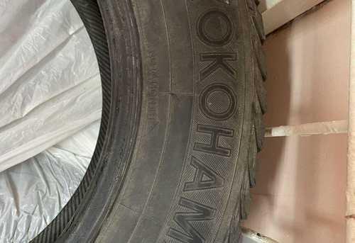 Yokohama 104ZR 215/65 R16