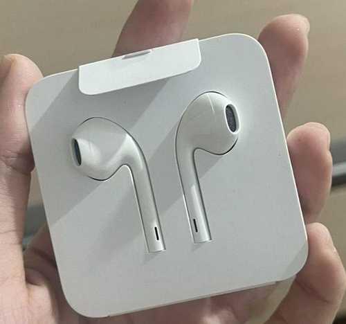 Наушники earpods