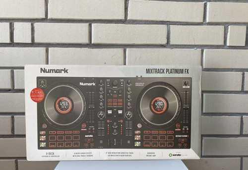 Numark Mixtrack Platinum FX