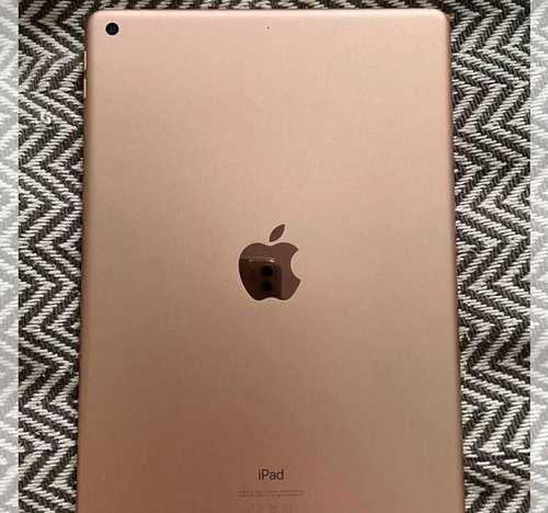 Планшет apple iPad 8