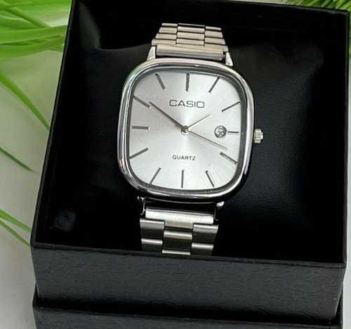 Наручные часы Casio quartz серые