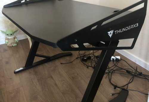 Игровой стол ThunderX3