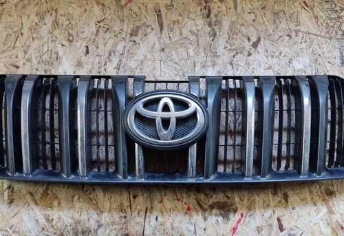 Решетка радиатора Toyota Land Cruiser Prado J150