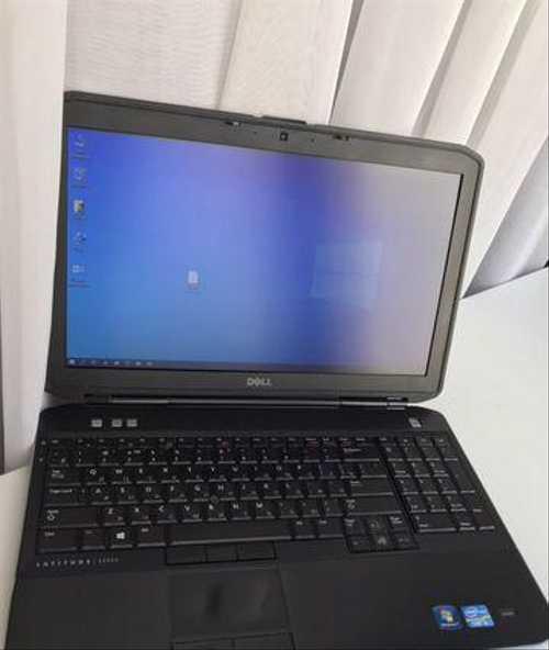 Ноутбук Dell Latitude E5530