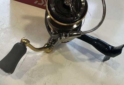 Катушка Daiwa 18Legalis LT2500D новая с коробкой