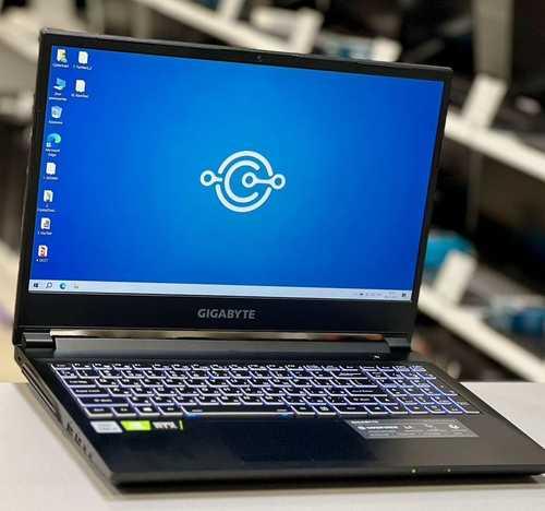 Игровой Gigabyte / i5-10500H / RTX 3060 / SSD HDD
