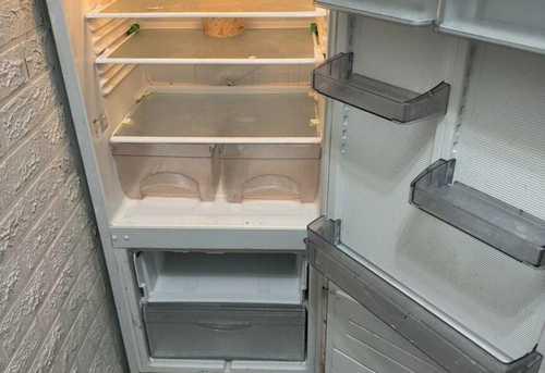 Холодильник Б/У 140/59.6