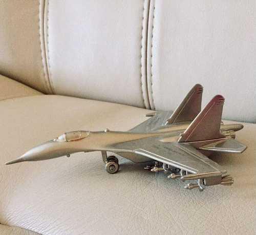 Сувенир модель самолета
