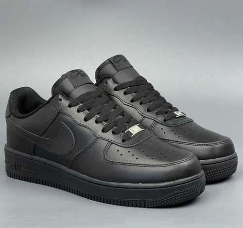 Nike Air Force 1 Black