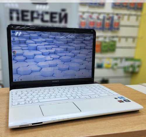 Ноутбук Sony Viao sve1511v1r