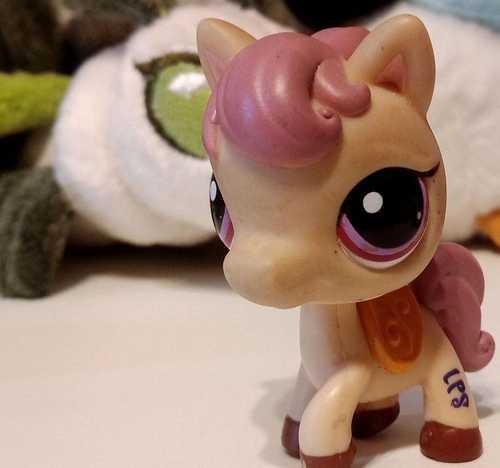 Littlest pet shop lps лпс лошадь