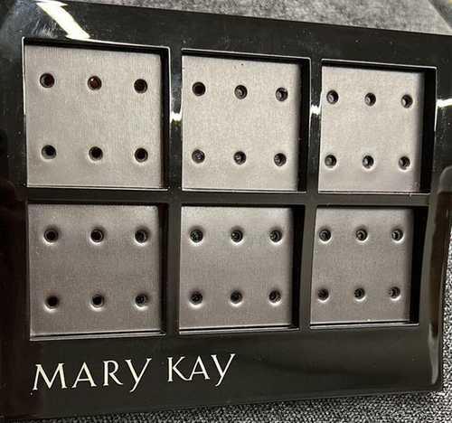 Магнитная палетка для теней румян Mary Kay