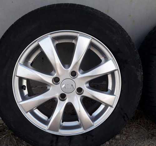 Шины Hankook 185/65 R15 с литыми дисками