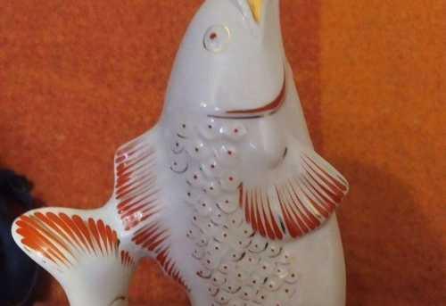 Фарфоровая статуэтка рыбы, лфз