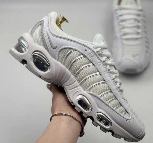 Nike Air Max Tailwind 4 (Арт.61423)