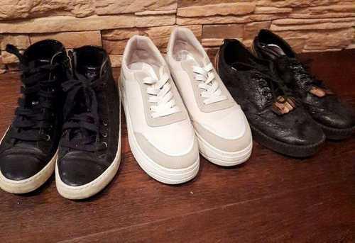Ботинки кроссовки 35-36 размер