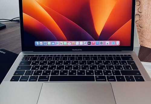 MacBook Pro 13 (2017), 128 ГБ, Core i5, 2.3 ГГц, RAM 8 ГБ, Intel Iris Plus Graphics 640