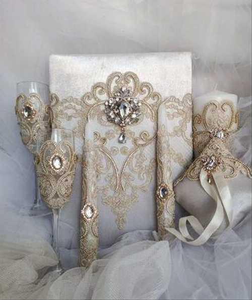 Свадебный набор белый плюс золото
