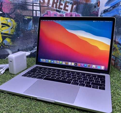 MacBook Pro 13 i5/16GB/SSD1TB/Retina A1706 2017