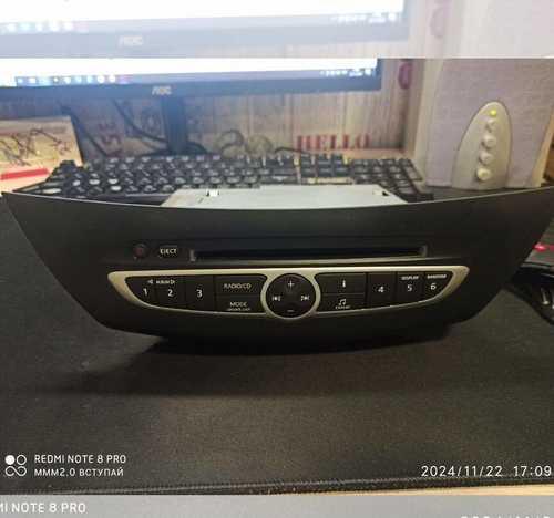 Магнитола штатная Renault Laguna III