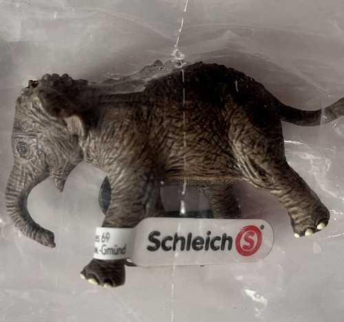 Фигурка азиатский слоненок Schleich