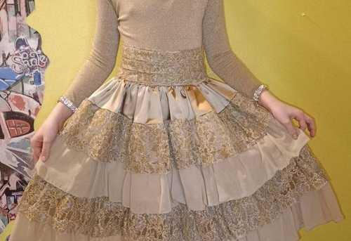 Платье для девочки 130-140