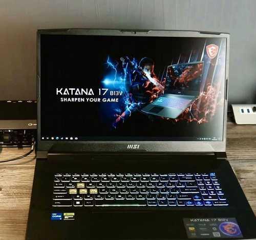 17" MSI Katana RTX 4060 / i7-12650H / Ноутбук 16GB