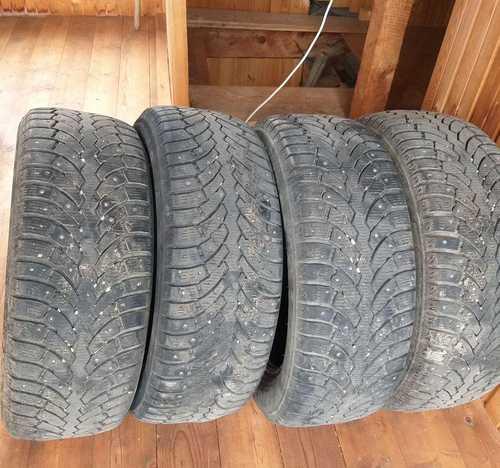 Pirelli Formula Ice 205/55 R16