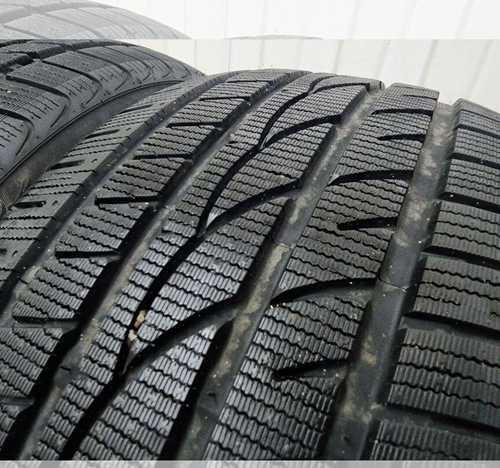 Royal Black Royal Winter 245/40 R18 97V