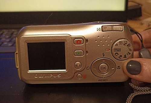 Камера Olympus c-180 Camedia
