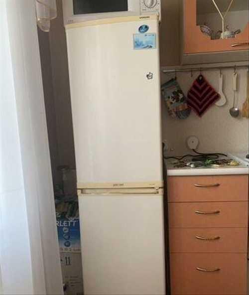 Холодильник Samsung rl17mbsw