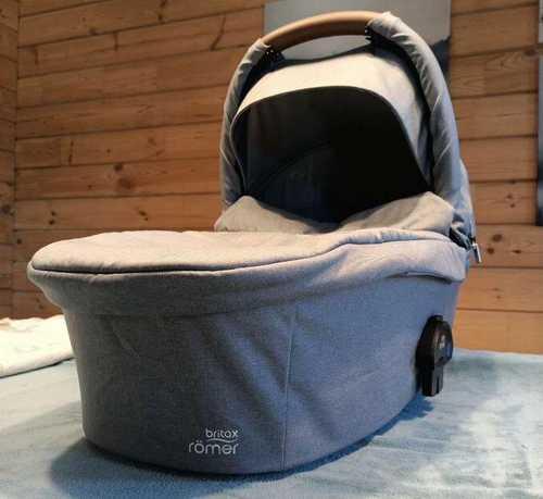 Britax römer smile 3 люлька