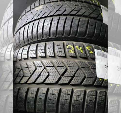 Pirelli Winter Sottozero 3 245/45 R18