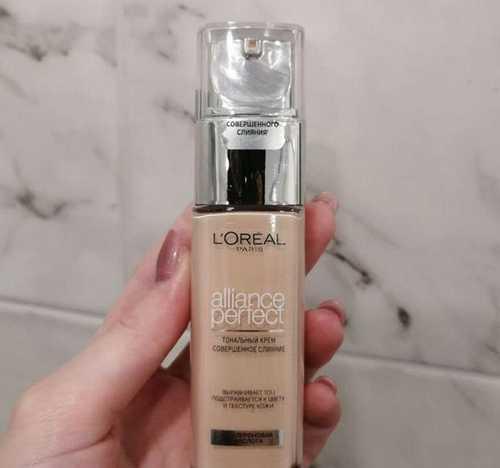 Тональный крем loreal