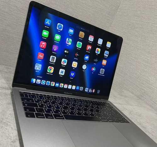 Apple macbook pro 13 inch 2017 8 256gb touchbar