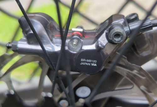 Тормозной калипер shimano xt 8120