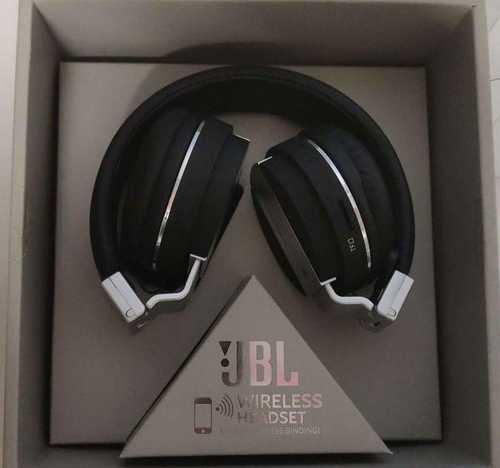 Беспроводные наушники jbl новые