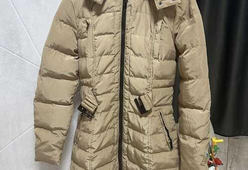 Пуховик stradivarius S