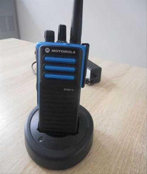 Радиостанция цифро-аналоговая Motorola DP4401 EX G